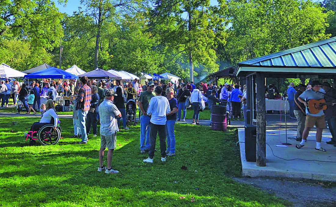 Canines, apples, geese on this weekend’s slate | News, Sports, Jobs ...